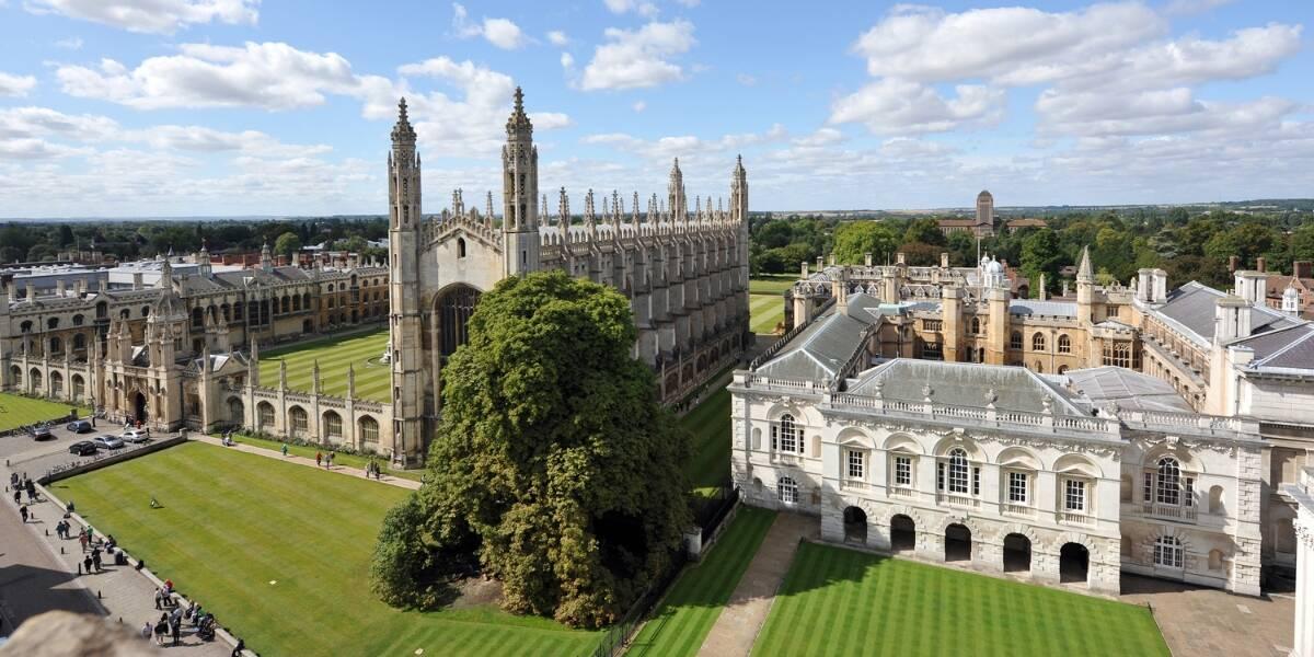 How to Transfer Universities | UniHomes