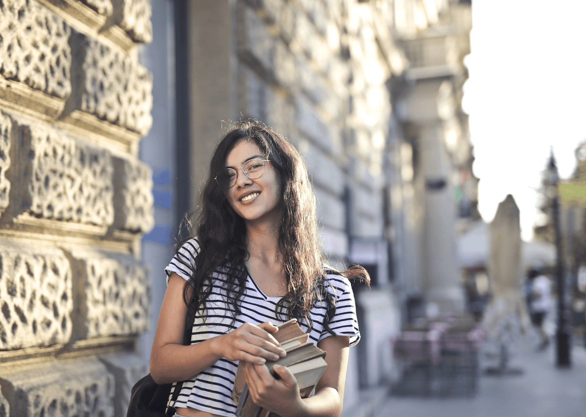 Everything You Need to Know About Freshers' Fairs | UniHomes