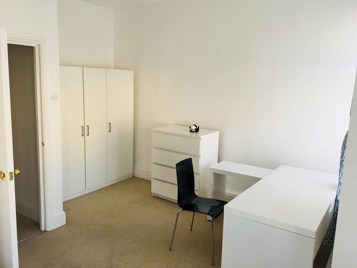 2 bedroom house for rent Colum Road Cardiff, CF10 3EF | UniHomes