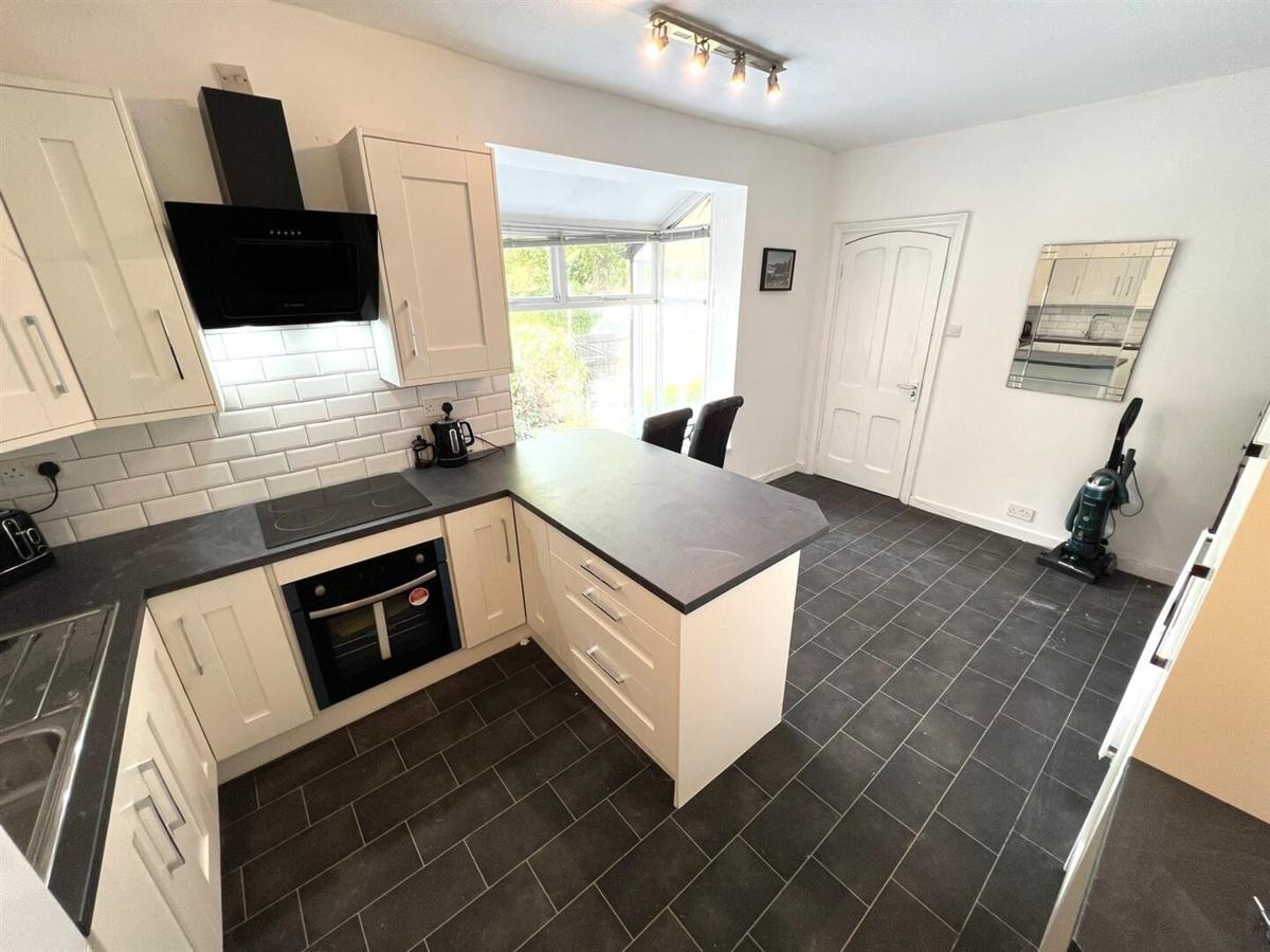 4 bedroom house for rent Lausanne Road Manchester, M20 3EU | UniHomes