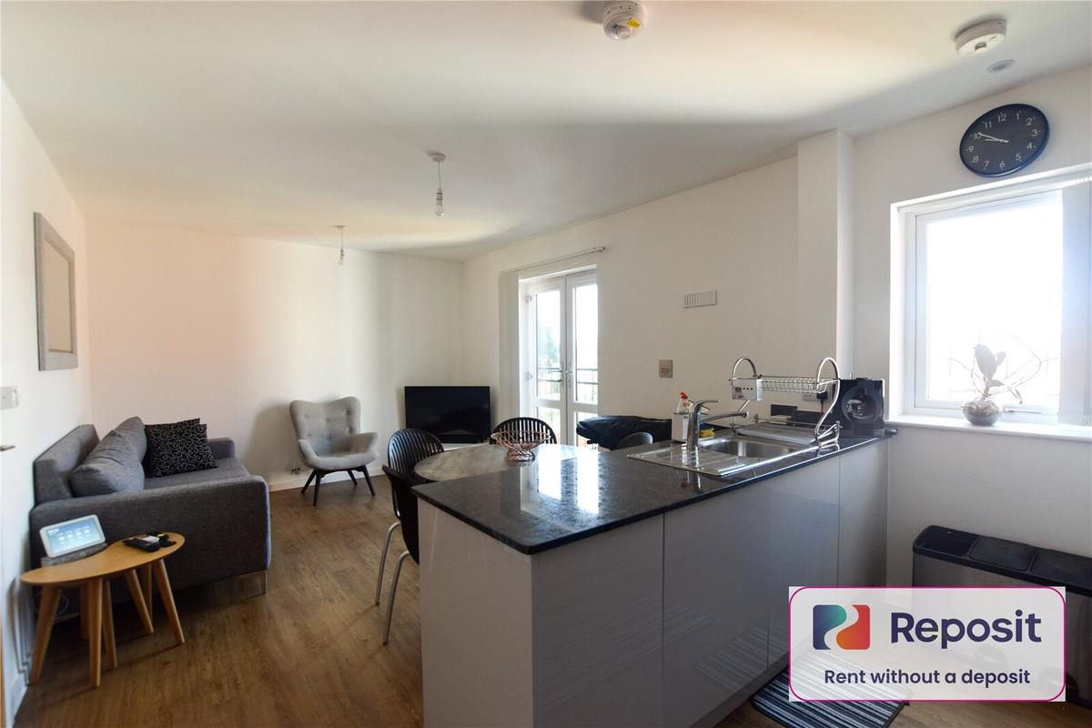 2 bedroom house for rent Broughton Place, Manchester, M7 2LP | UniHomes