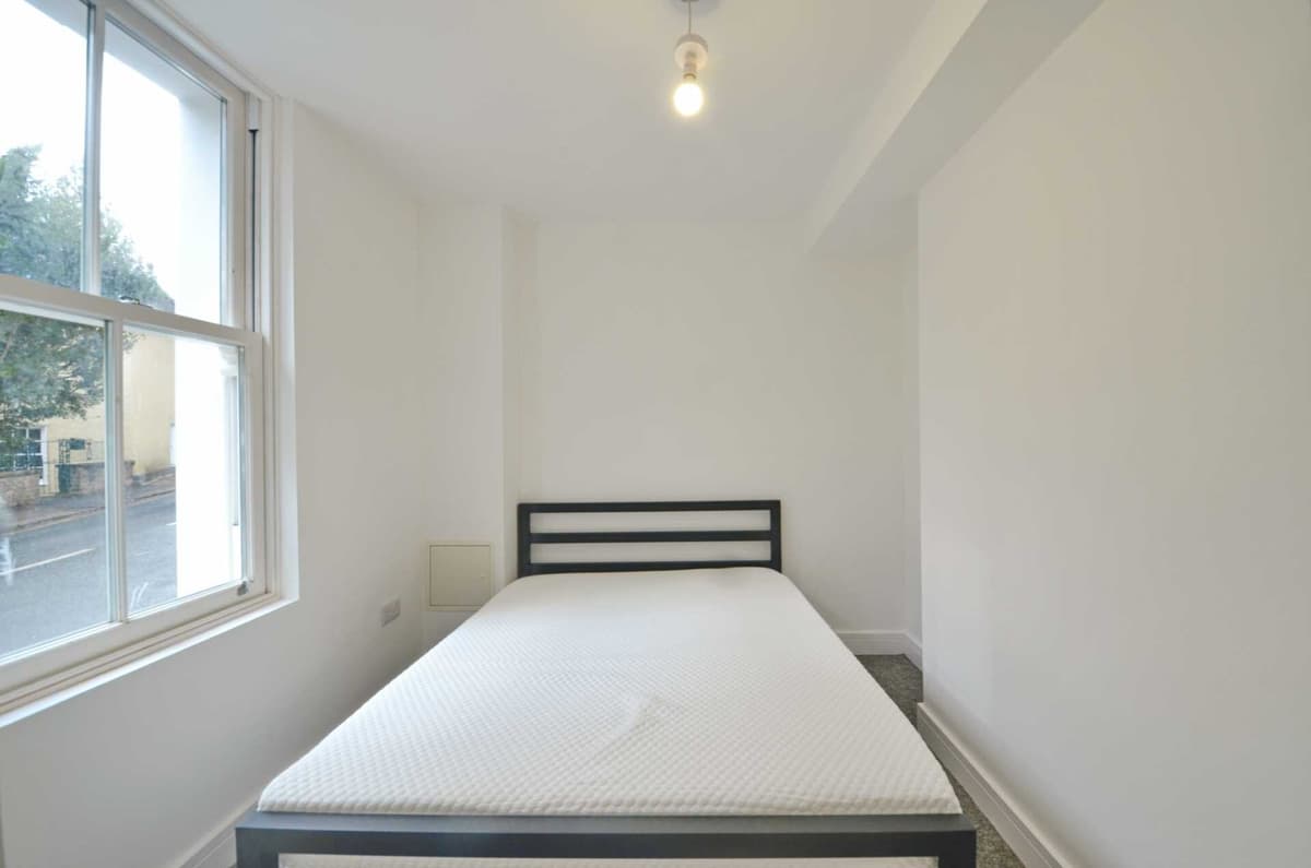 4 Bedroom Apartment For Rent Henbury Road Westbury On Trym Bristol