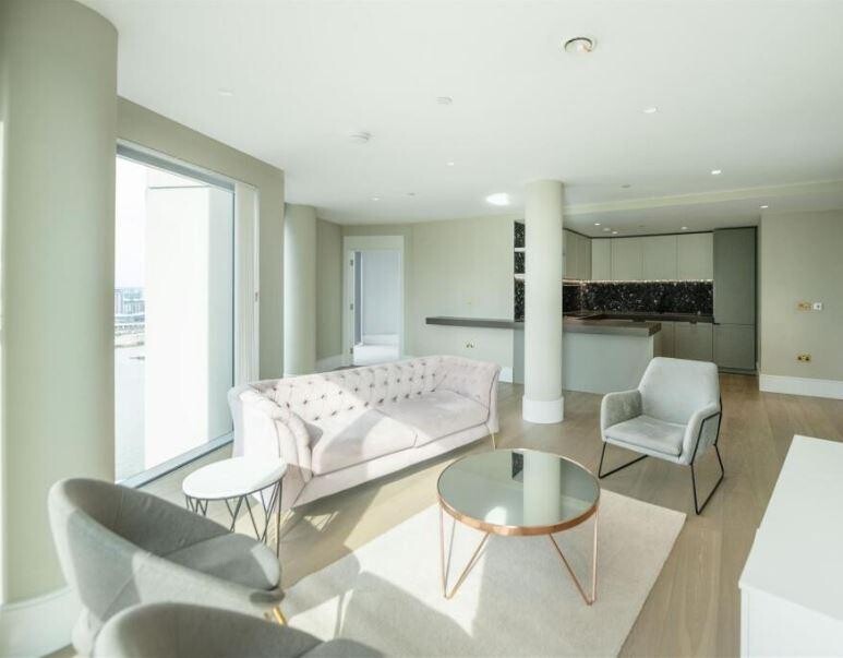 2 bedroom apartment for rent 8 Cutter Lane, London, SE10 0YX | UniHomes