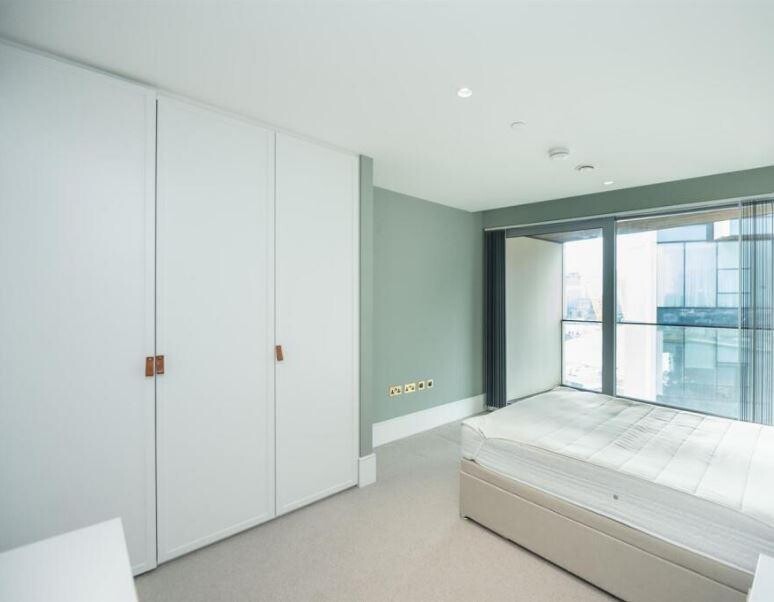 2 bedroom apartment for rent 8 Cutter Lane, London, SE10 0YX | UniHomes