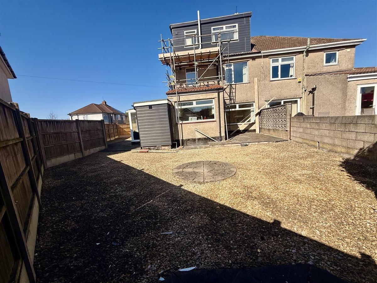 5 bedroom house for rent Monks Park Avenue Bristol, BS7 0UB | UniHomes