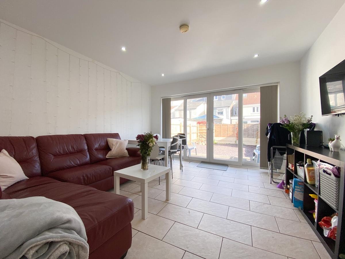 7 bedroom house for rent Maindy Road Cardiff, CF24 4HQ | UniHomes