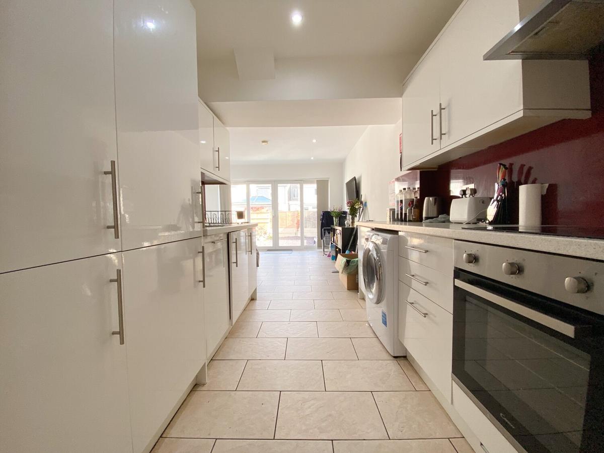 7 bedroom house for rent Maindy Road Cardiff, CF24 4HQ | UniHomes