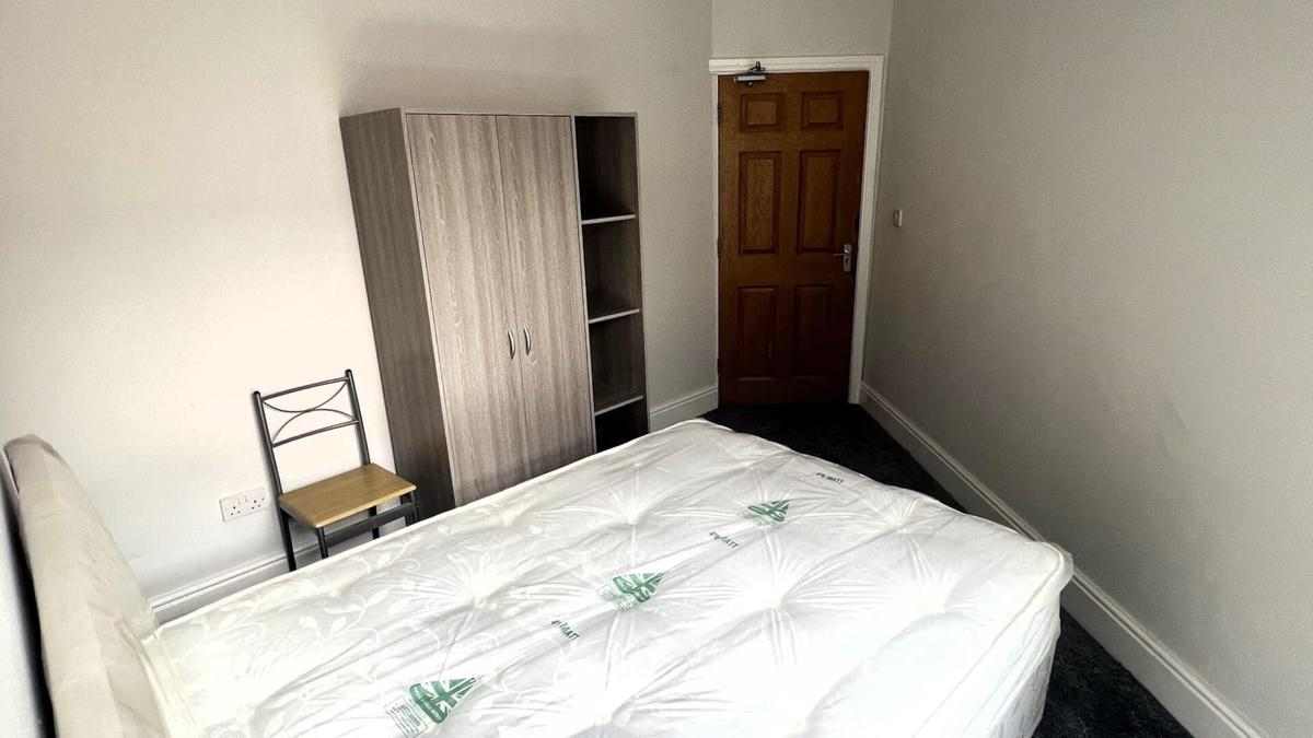 5 bedroom house for rent Dalton Avenue Manchester, M14 7NR | UniHomes
