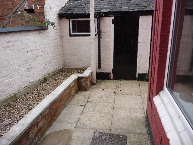 3 bedroom house for rent Briton Street Leicester, LE3 0AA | UniHomes