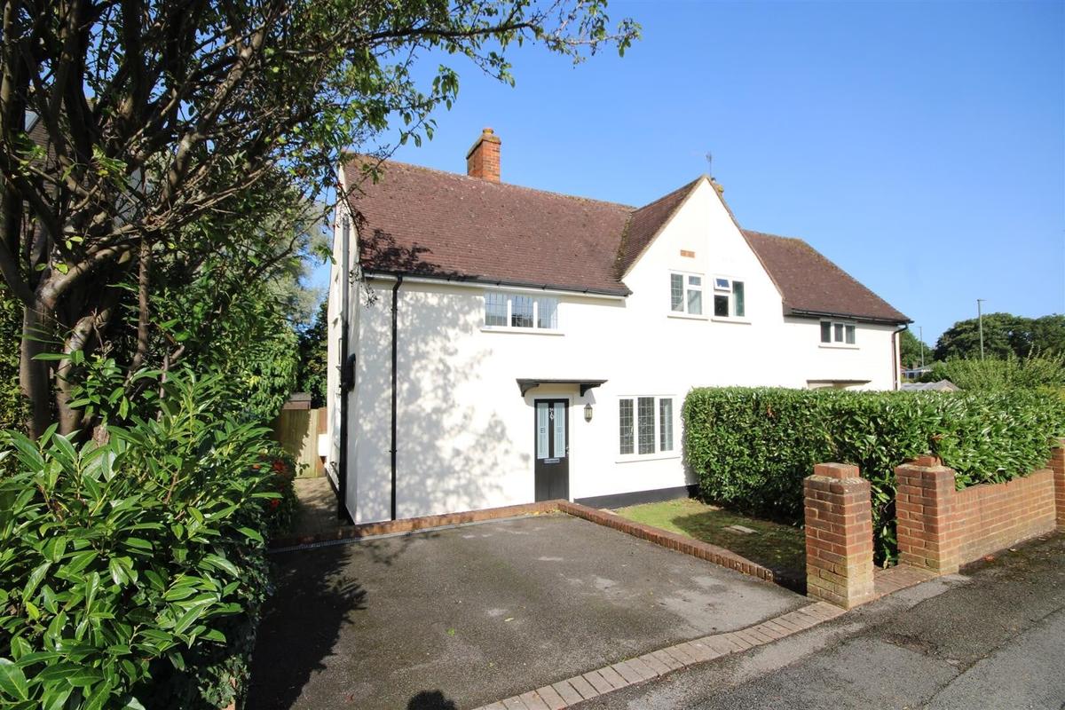 3 bedroom house for rent Elmside, Surrey, GU2 7SJ | UniHomes