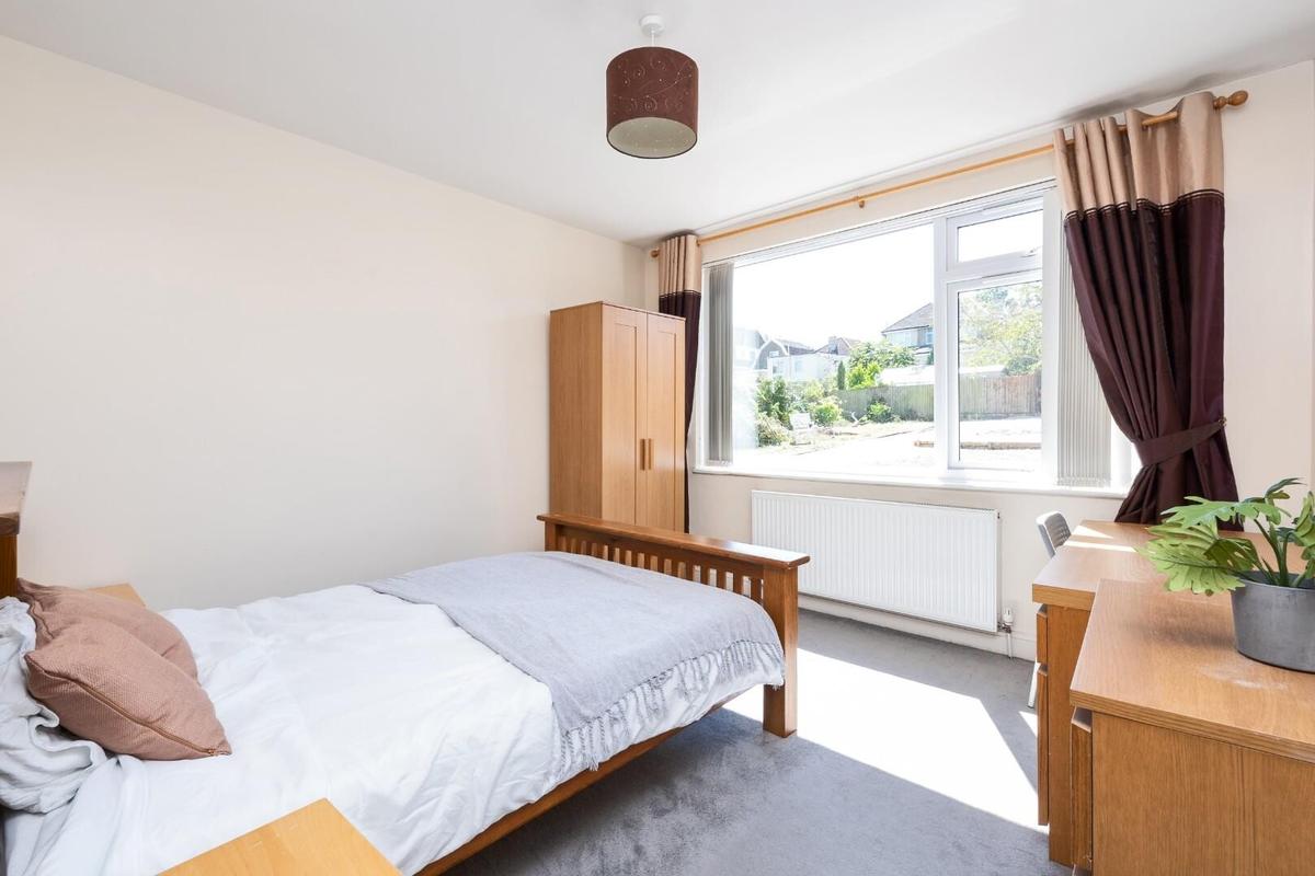 5 bedroom house for rent Lytton Gardens, Bath, BA2 1LW | UniHomes