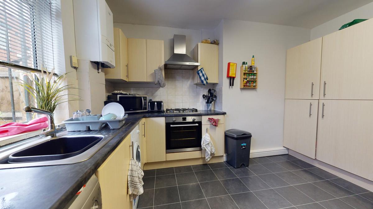 5 bedroom house for rent Clarkson View, Leeds, LS6 2LB | UniHomes