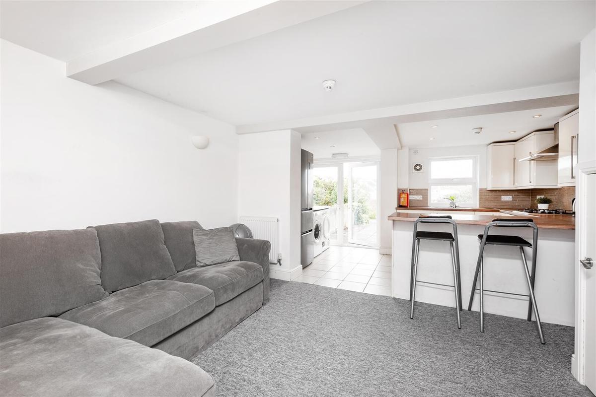 5 bedroom house for rent Coronation Avenue Bath, BA2 2JW | UniHomes