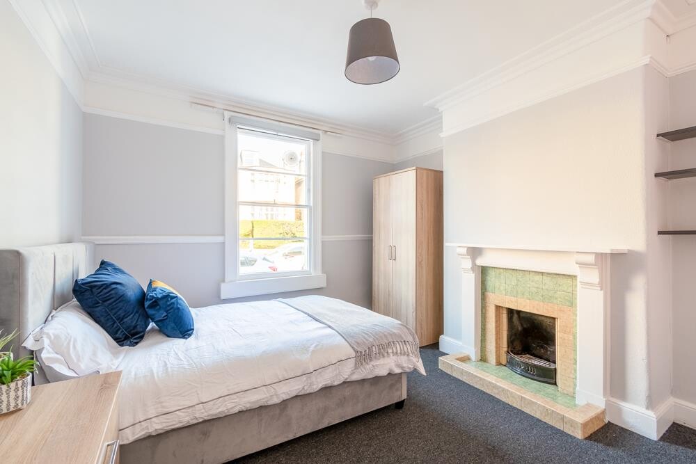 6 bedroom house for rent St. Georges Buildings, Bath, BA1 3AB | UniHomes