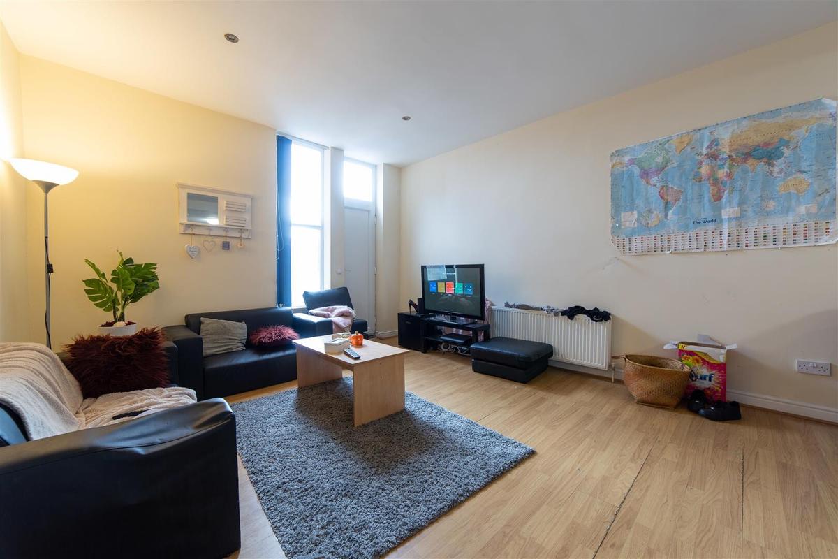 5 bedroom apartment for rent Osborne Road Newcastle, NE2 2AJ | UniHomes