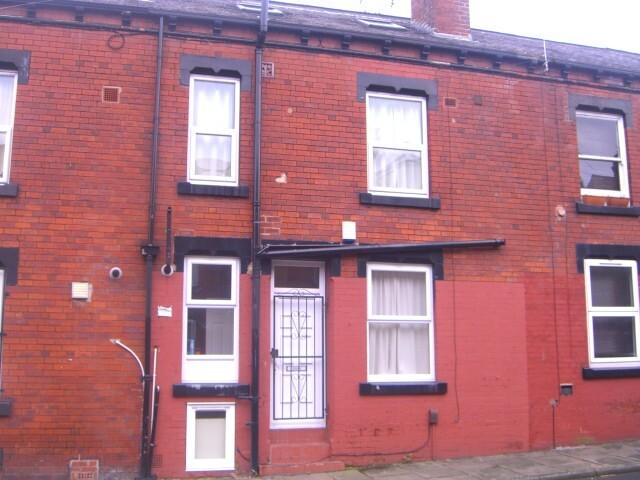 2 bedroom house for rent Harold Road, Leeds, LS6 1PR | UniHomes
