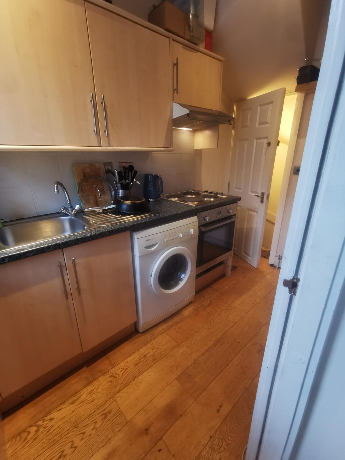 2 bedroom house for rent Harold Road, Leeds, LS6 1PR | UniHomes