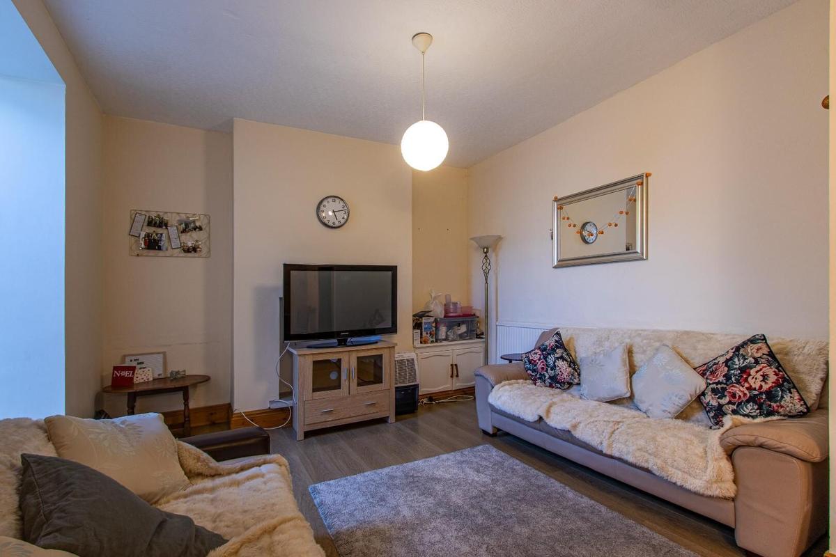 5 bedroom house for rent Cosmeston Street, Cardiff, CF24 4LP | UniHomes