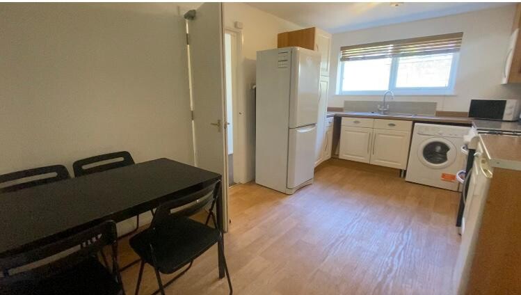 5 bedroom house for rent Thurmond Crescent, Winchester, SO22 4DH | UniHomes