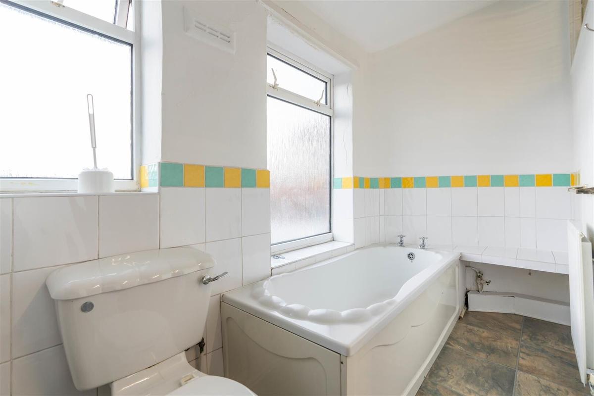 3 bedroom apartment for rent Kenton Road Newcastle, NE3 4TH | UniHomes