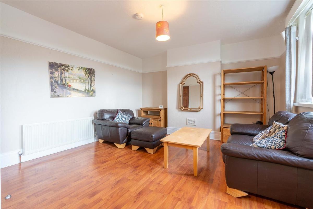 3 bedroom apartment for rent Kenton Road Newcastle, NE3 4TH | UniHomes