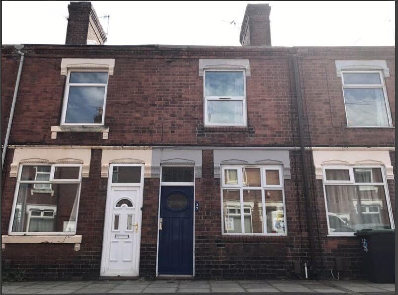 3 Bedroom House For Rent Carlton Road Stoke On Trent St4 2bg Unihomes