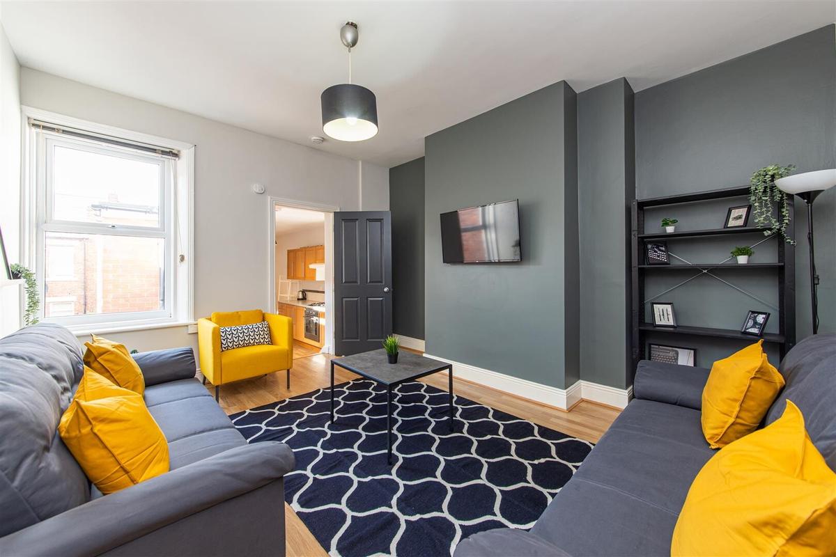 5 bedroom apartment for rent King John Street, Newcastle, NE6 5XR ...