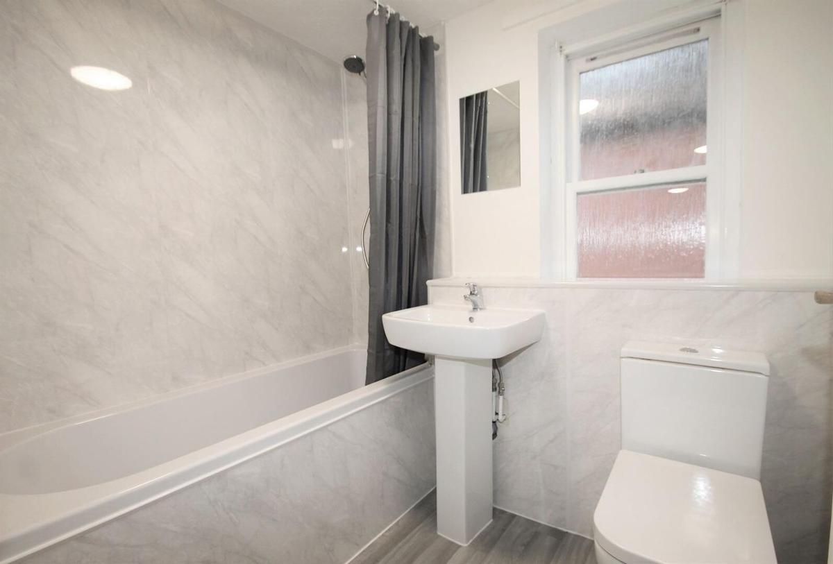 5 bedroom house for rent High Street St. Gregorys Canterbury, CT1 1BF ...