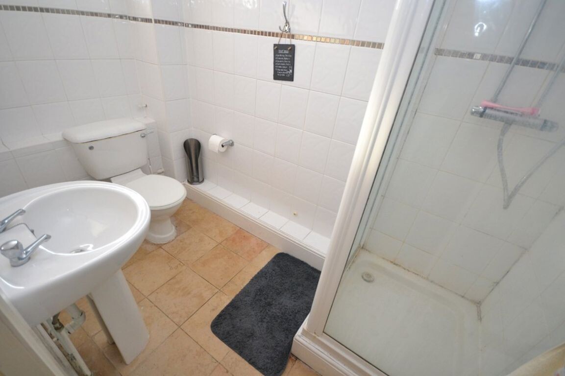 4 bedroom house for rent Fleming Gardens Nottingham, NG11 8RT | UniHomes