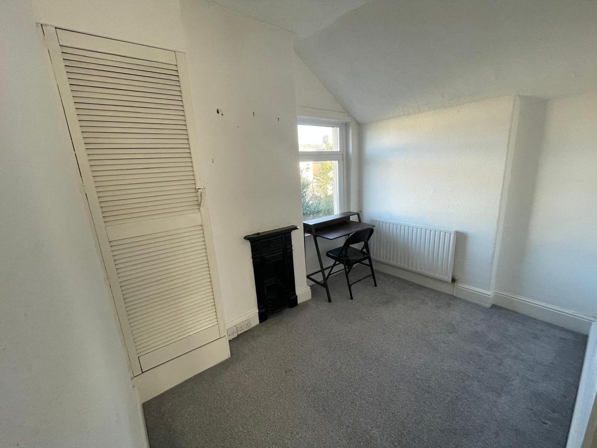 4 bedroom house for rent Manor Street, Cardiff, CF14 3PX | UniHomes