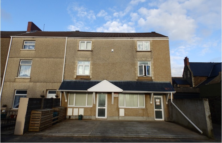 6 bedroom apartment for rent Burrows Road Swansea, SA1 3UQ | UniHomes