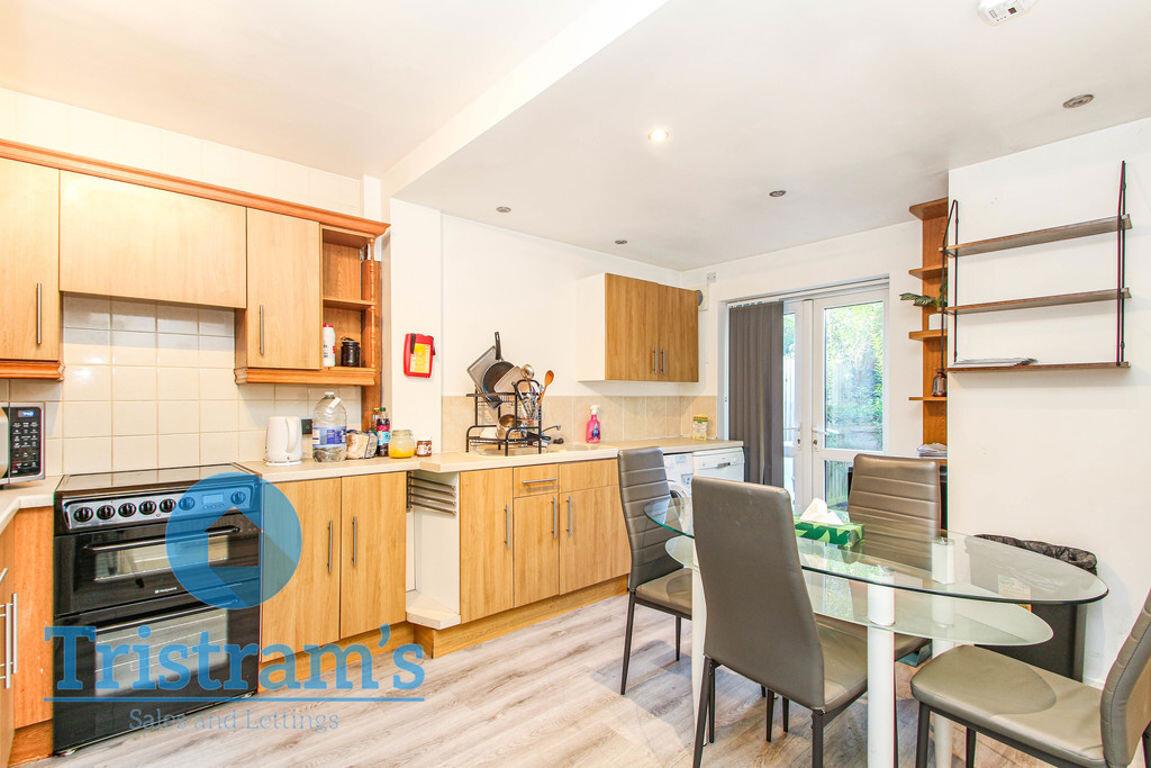 5 bedroom house for rent Woodside Road Nottingham, NG9 2TL | UniHomes