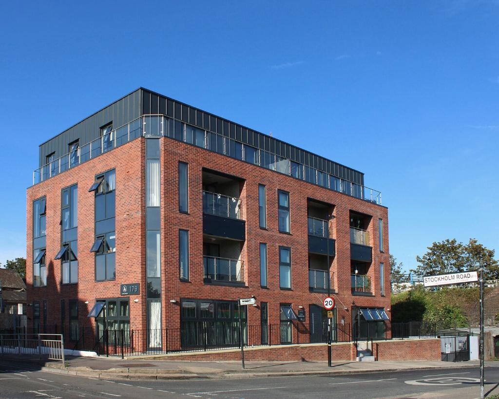 2 bedroom apartment for rent Ilderton Road London, SE16 3LA | UniHomes