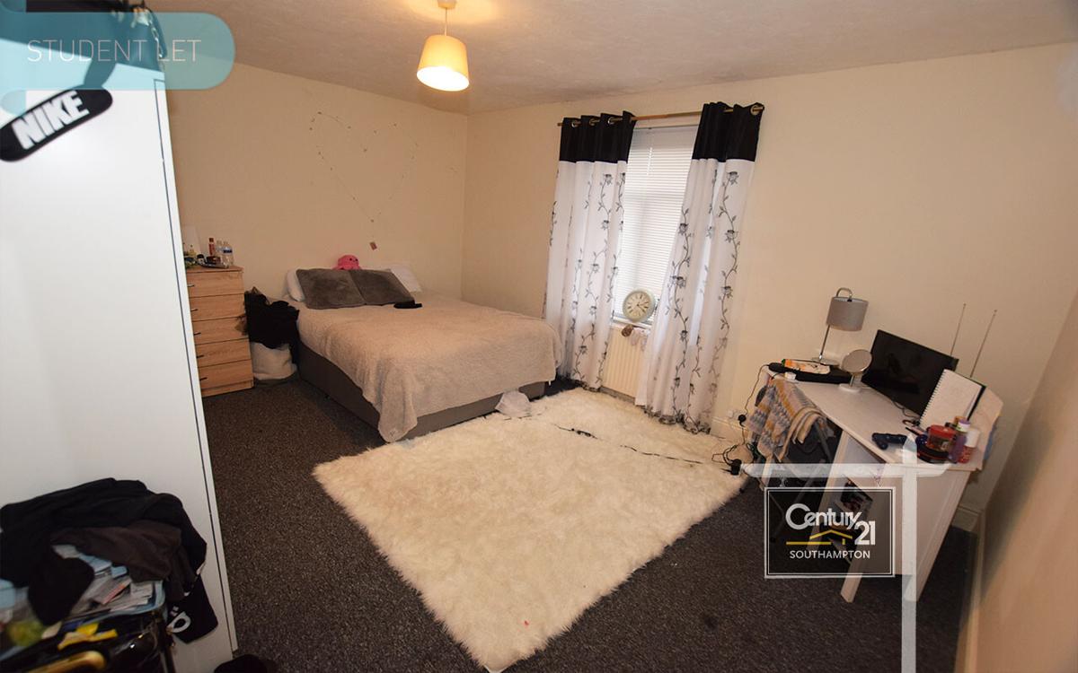 4 bedroom apartment for rent Harborough Road, Southampton, SO15 2FY ...