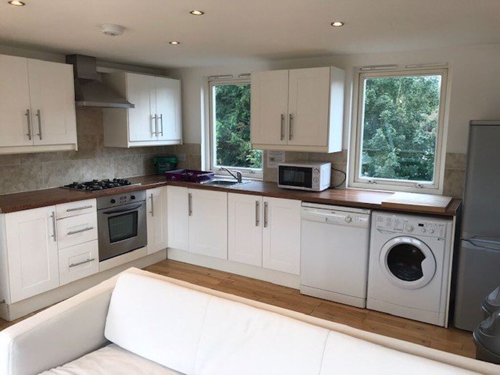 3 bedroom house for rent Valentia Road Oxford, OX3 7PW | UniHomes