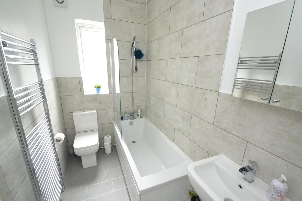 4 bedroom house for rent Cliff Mount, Leeds, LS6 2HP | UniHomes