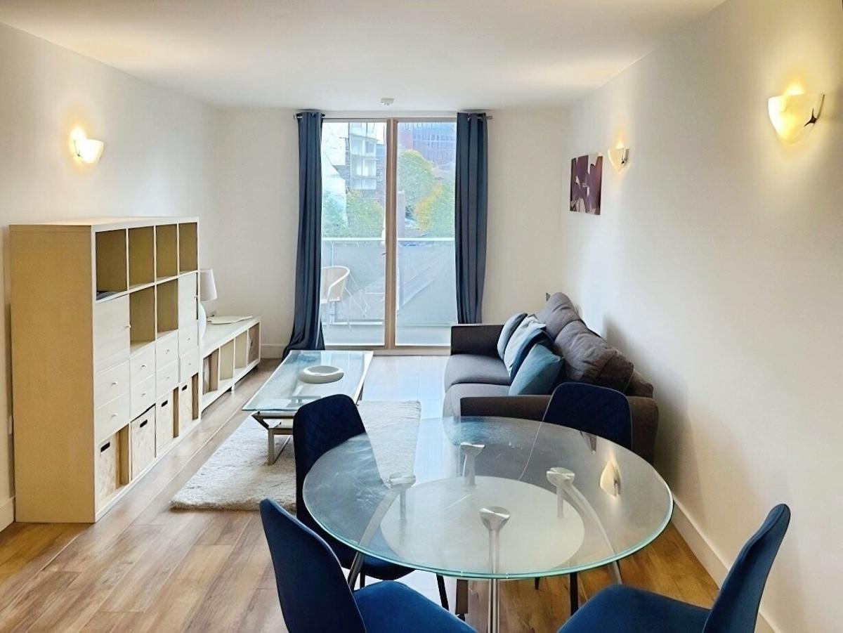 2 bedroom house for rent The Bridge Manchester, M3 5EW | UniHomes