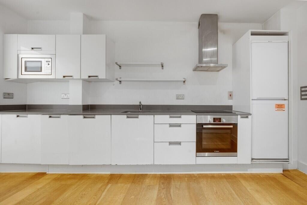 3 bedroom apartment for rent Creek Road, London, SE8 3FD | UniHomes