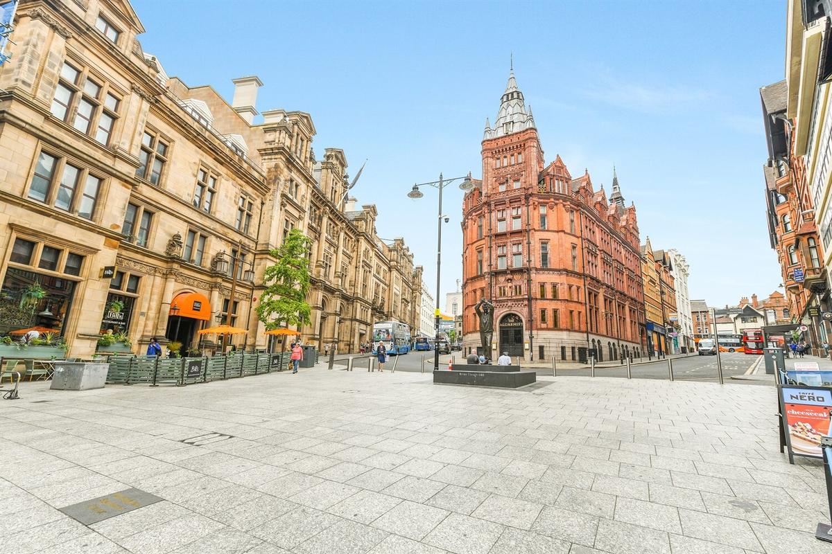 3 bedroom apartment for rent 8A King Street, Nottingham, NG1 2AS | UniHomes