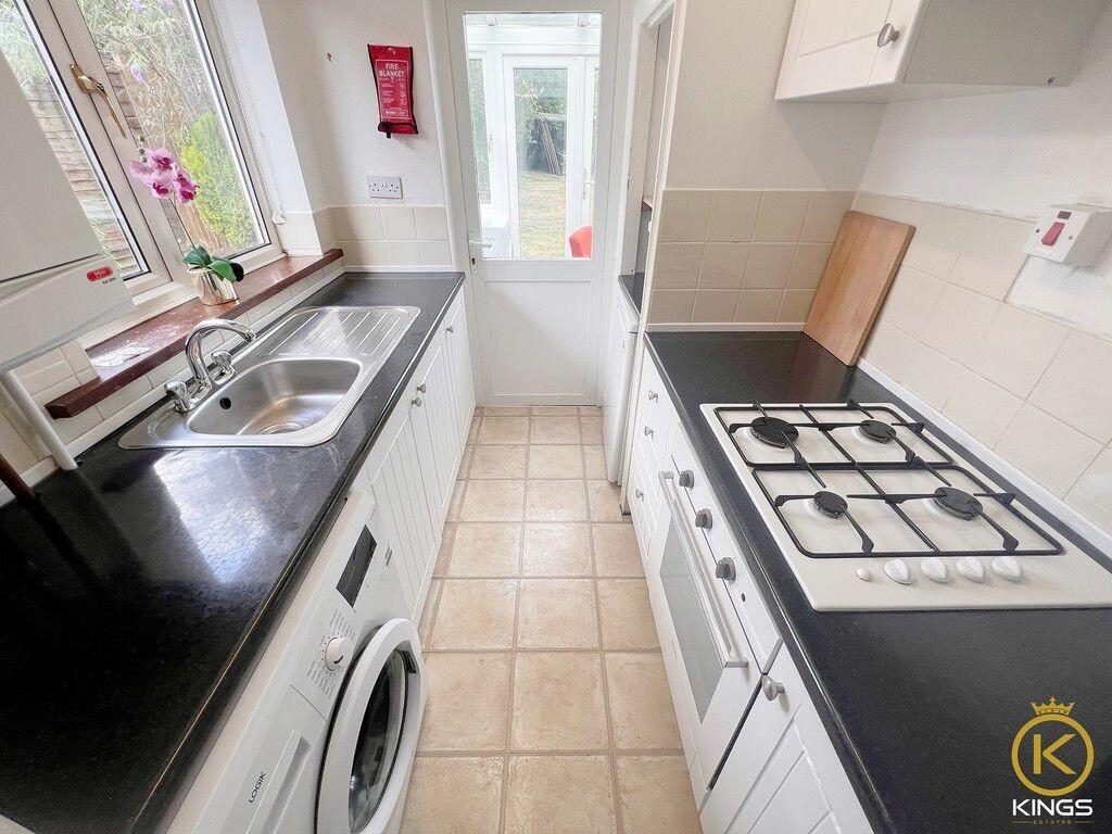 4 bedroom house for rent Saffron Platt, Surrey, GU2 9XX | UniHomes