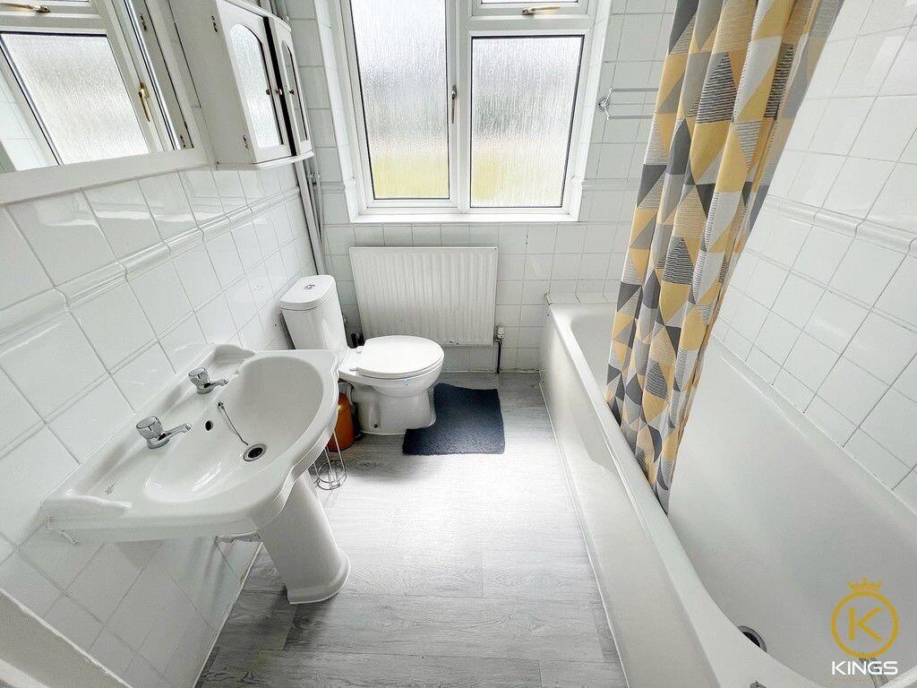 4 bedroom house for rent Saffron Platt, Surrey, GU2 9XX | UniHomes