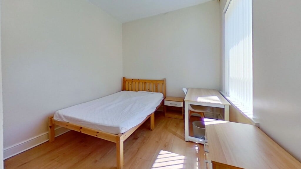 6 bedroom house for rent Heathfield Villas, Treforest Pontypridd, CF37 ...