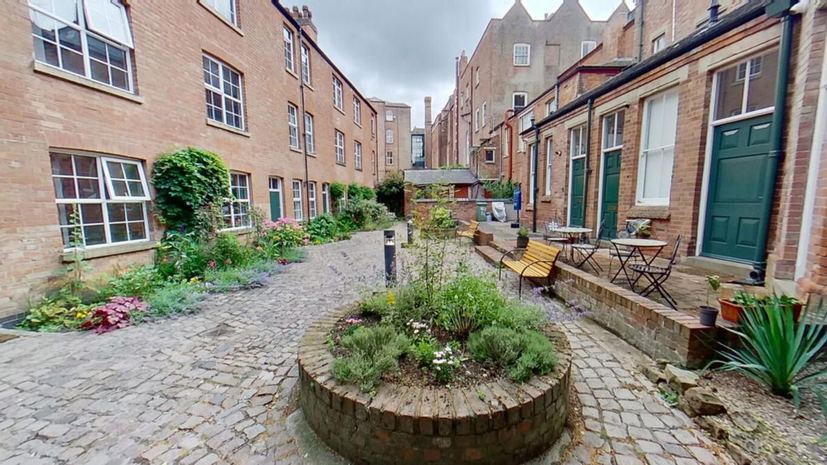 2 bedroom house for rent Peoples Hall Cottage Nottingham, NG1 3AH ...