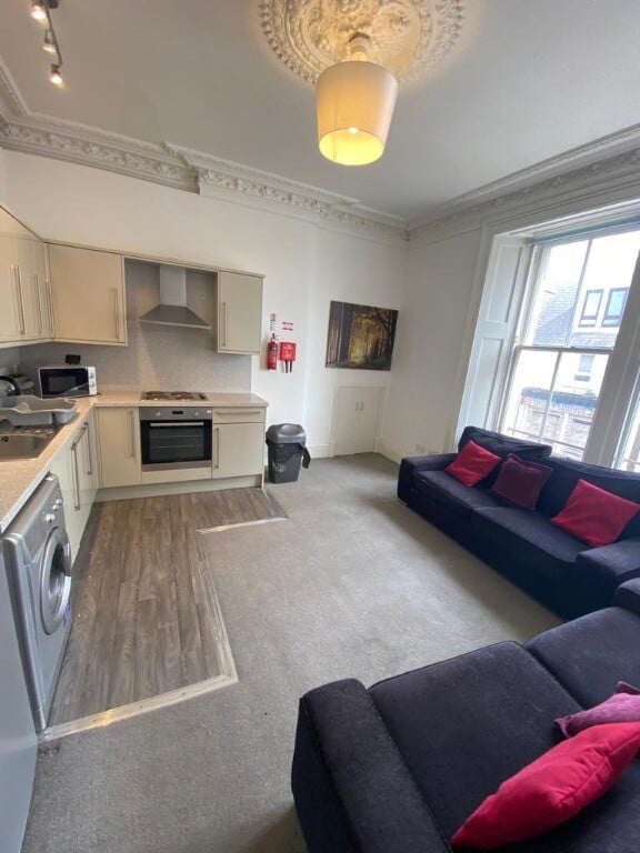 3 bedroom house for rent Stirling Street Dundee, DD3 6PH | UniHomes