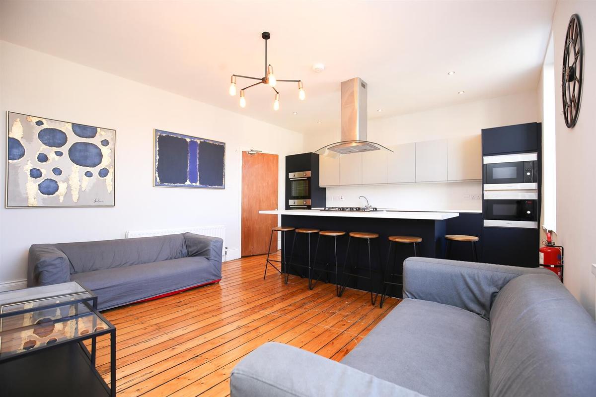 5 bedroom apartment for rent Heaton Road, Newcastle, NE6 5HL | UniHomes