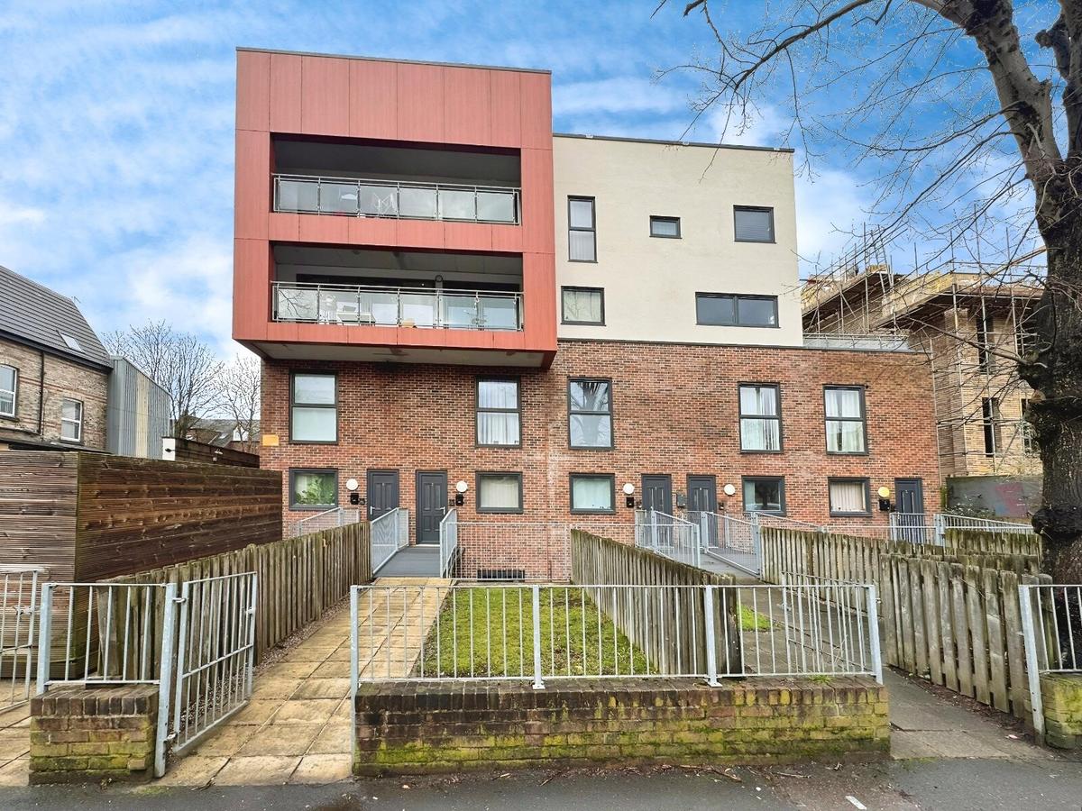 4 bedroom house for rent Wilbraham Road Manchester, M14 6GF | UniHomes