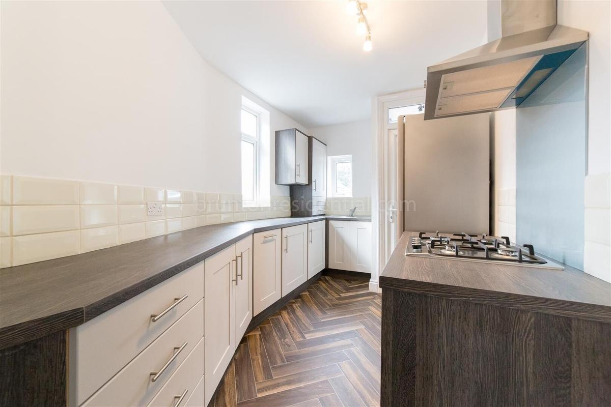 4 bedroom apartment for rent Coast Road, Newcastle, NE7 7RN | UniHomes
