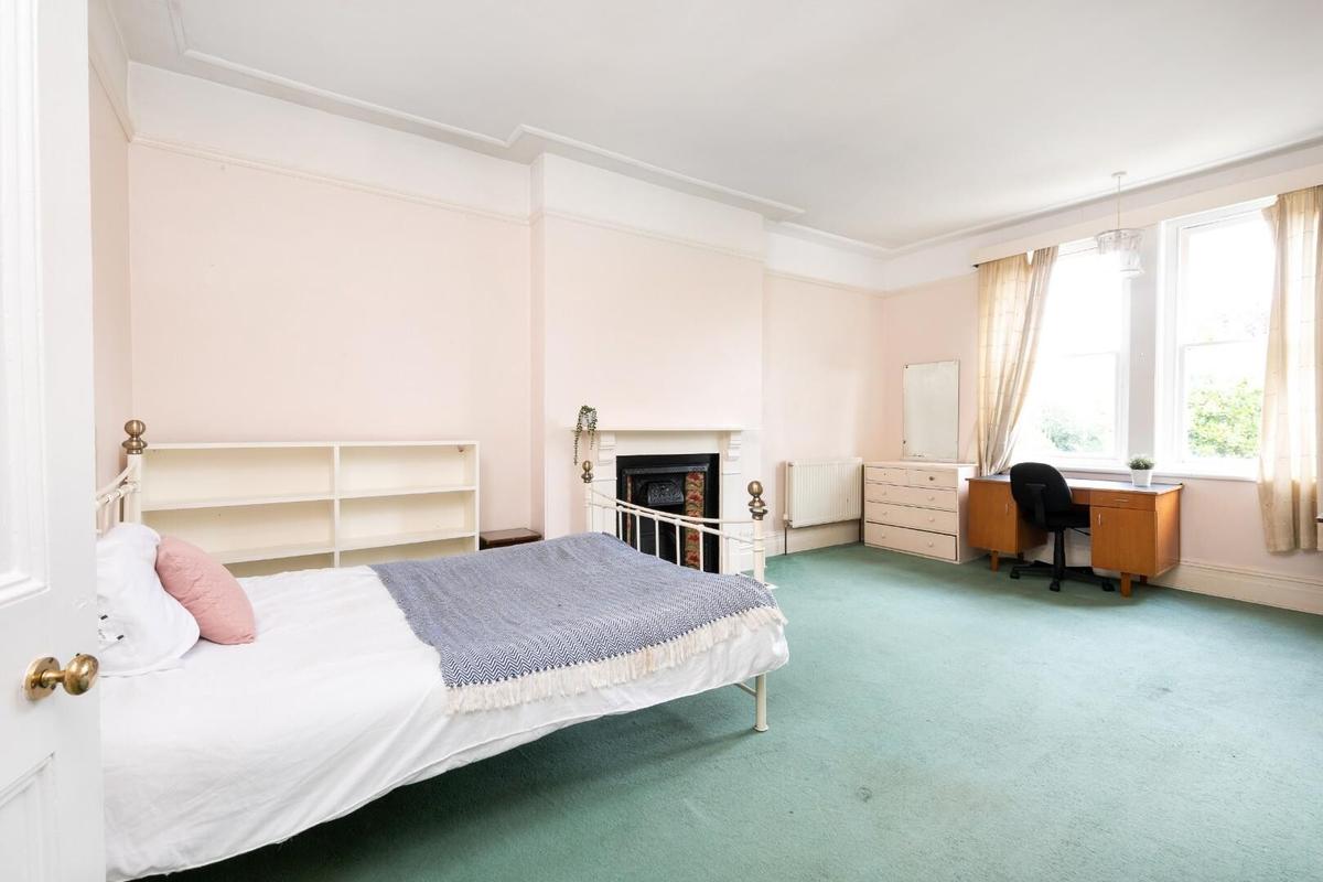 5 bedroom apartment for rent Newbridge Hill, Bath, BA1 3QA | UniHomes