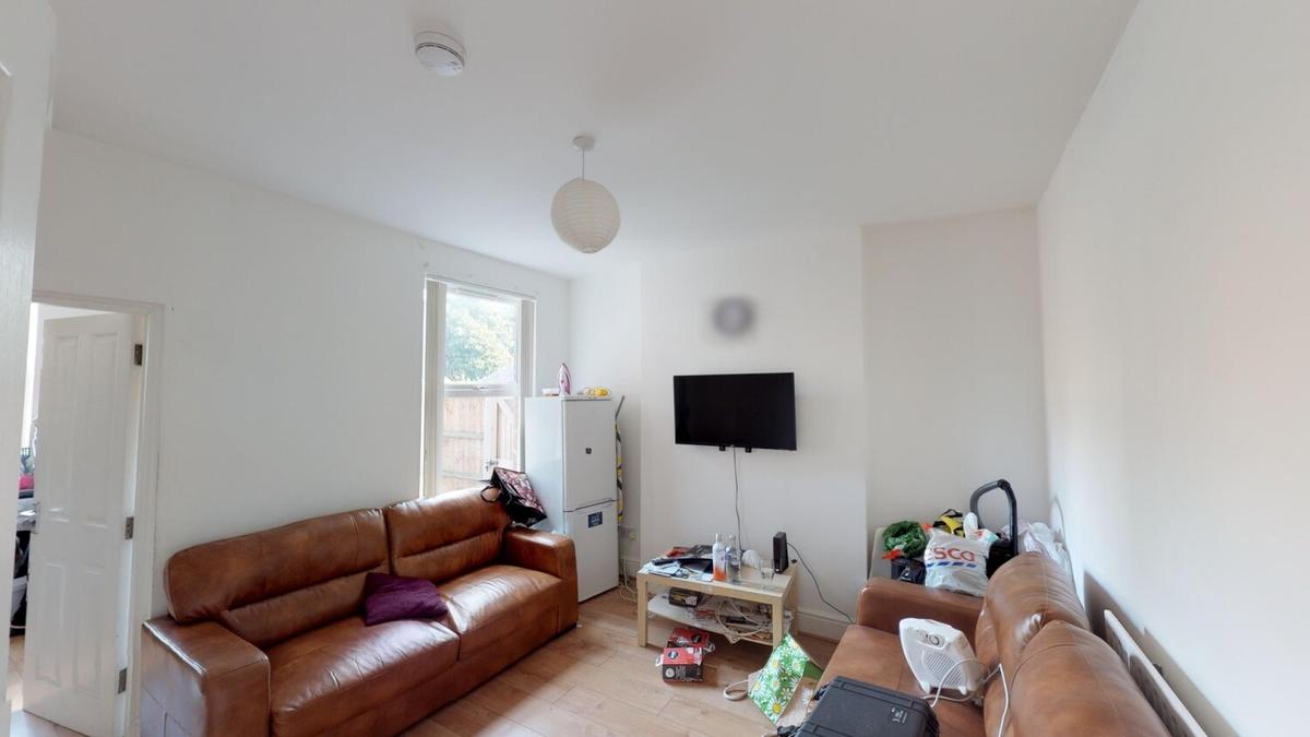 6 bedroom house for rent Lenton Nottingham, NG7 2FD | UniHomes