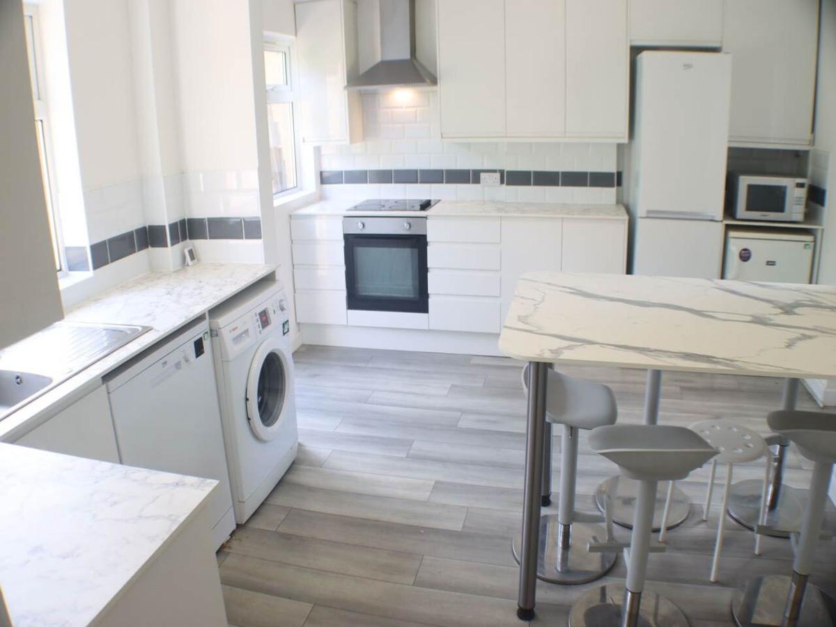 5 bedroom house for rent Veritys, Hertfordshire, AL10 8HH | UniHomes